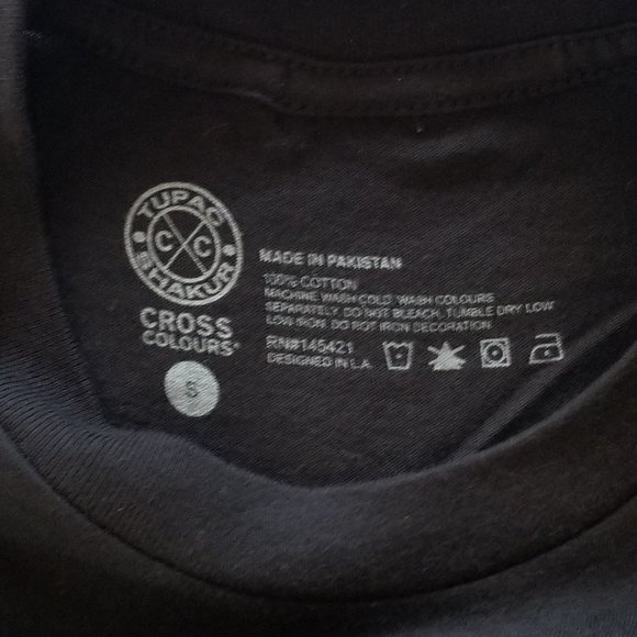 Cross Colours | Shirts | Nwot Cross Colours 2pac Shakur Graphic Tshirt ...